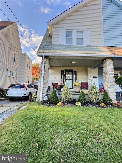 2515 Marshall Rd, Drexel Hill, PA 19026 | 18 Photos | MLS #PADE2036514 ...