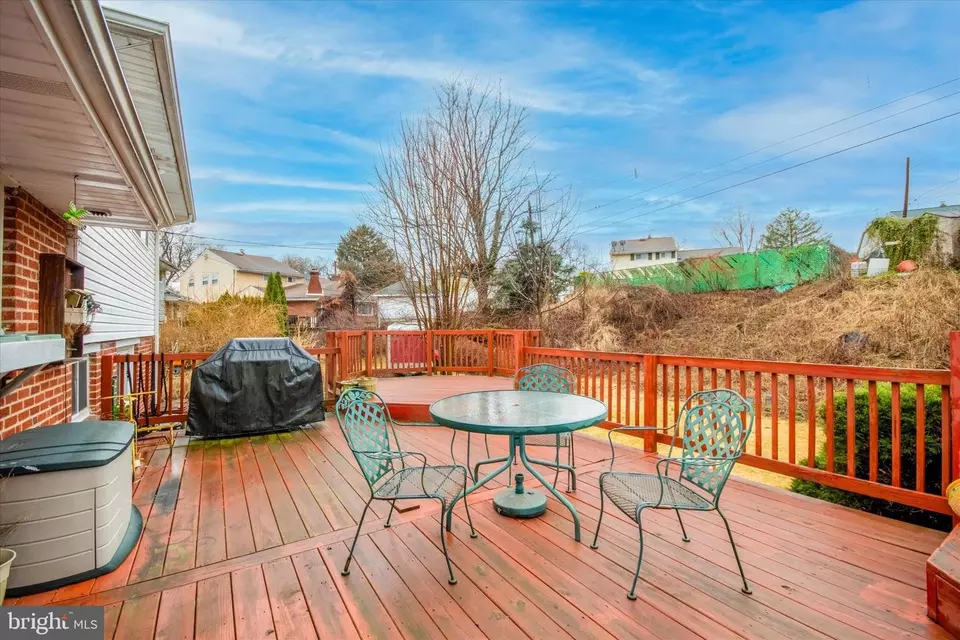 48 Rose Ln, Lansdowne, PA 19050 | 15 Photos - Movoto