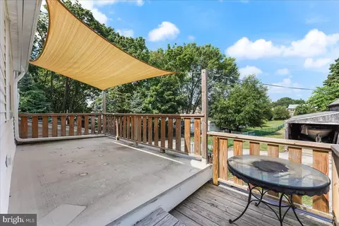 48 S Sproul Rd, Broomall, PA 19008 | 26 Photos - Movoto