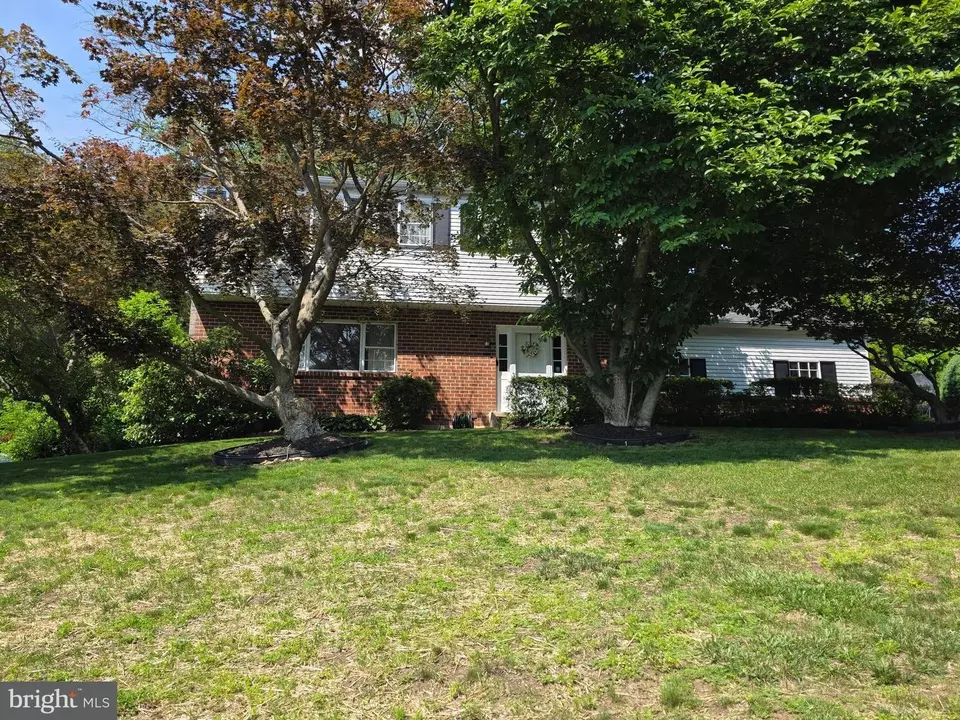 5 Mary Anne Dr, Brookhaven, PA 19015 | MLS# PADE2092906 | 1 photo - Movoto