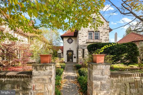 3 Windsor Cir, Springfield, PA 19064 | 26 Photos | MLS #PADE535572 - Movoto