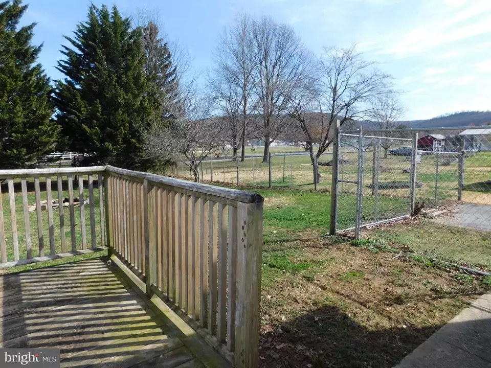 11 Reynolds Ave, Mont Alto, PA 17237 | 12 Photos - Movoto