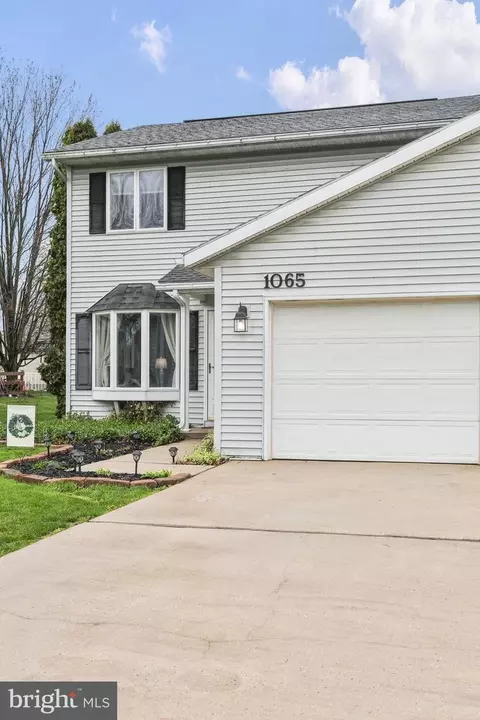 1065 Progress Rd, Chambersburg, PA 17201 | 37 Photos - Movoto