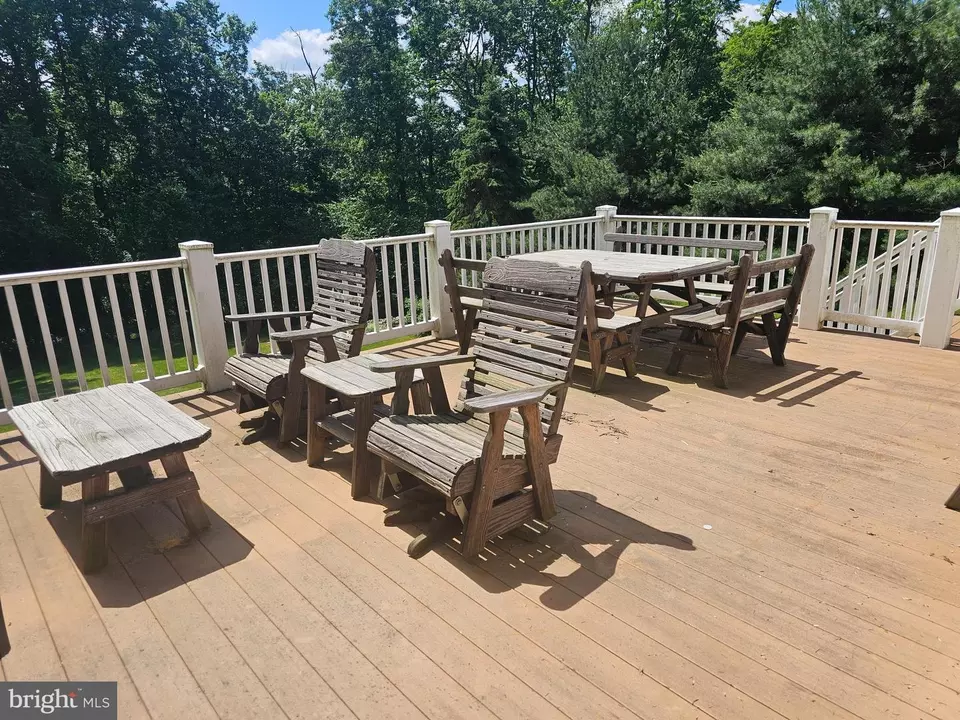 11738 Furnace Rd, Blue Ridge Summit, PA 17214 | 2 Photos - Movoto