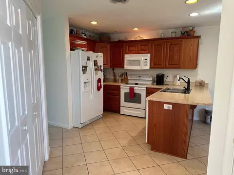 2308 Aronimink Cir, Fayetteville, PA 17222 | 14 Photos - Movoto