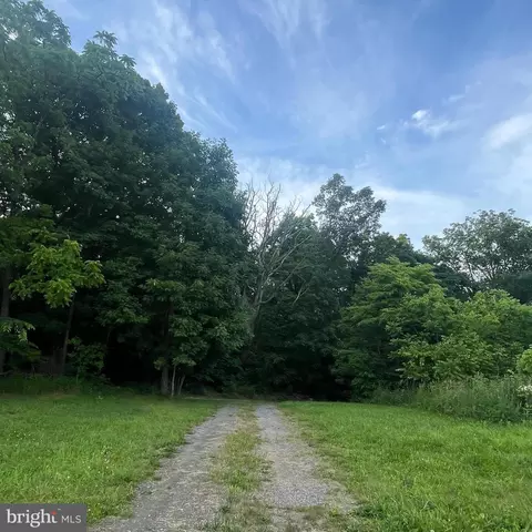 17637 Shatzer Rd, Spring Run, PA 17262 | 51 Photos - Movoto