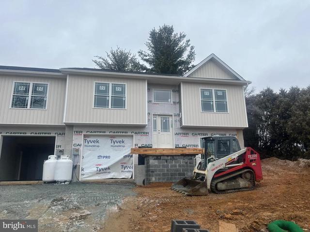 90 Price Ave S, Waynesboro, PA 17268 | MLS# PAFL2025100 | 3 Photos - Movoto