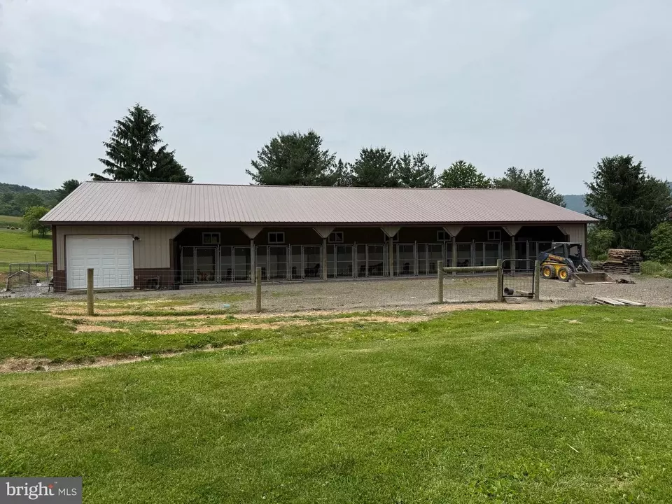 18759 Amberson Rd, Spring Run, PA 17262 | MLS# PAFL2027754 | 4 Photos ...