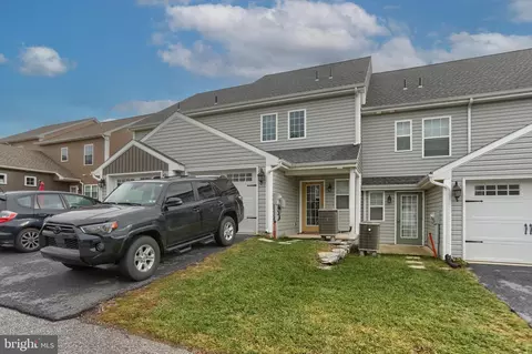 21 Coastal Ave, Ephrata, PA 17522 | 32 Photos - Movoto