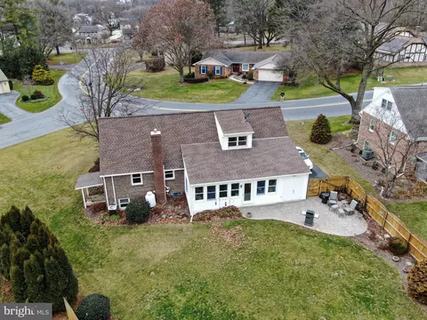 10 Cedar Ave, Brownstown, PA 17508 | 32 Photos - Movoto