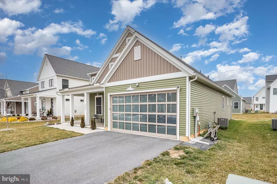 1415 Heatherwood Dr, Mount Joy, PA 17552 | 39 Photos - Movoto