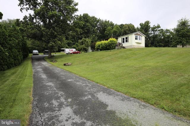 2428 N Penryn Rd, Manheim, PA 17545 | 14 Photos - Movoto