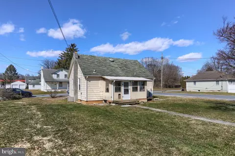 1918 E Pennsylvania Ave, Lebanon, PA 17042 | 25 Photos - Movoto