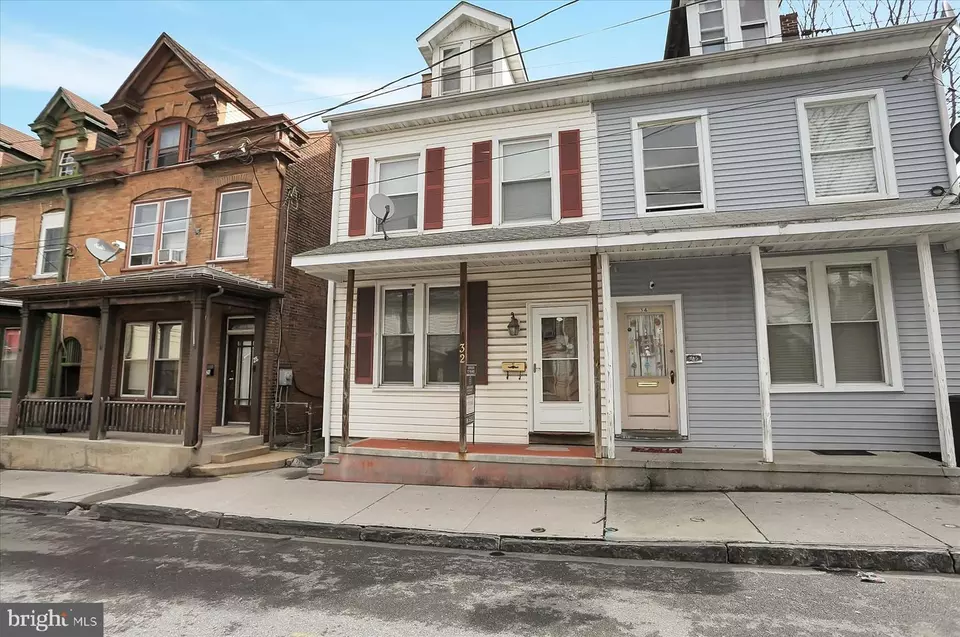 32 S 11th St, Lebanon, PA 17042 | 29 Photos - Movoto