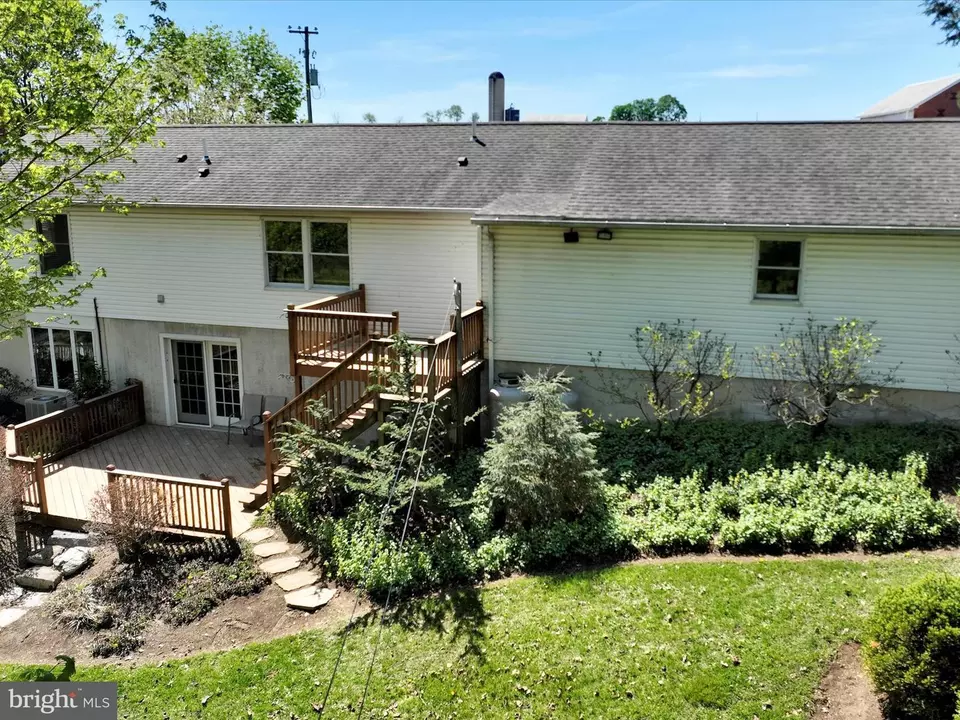 1403 Greble Rd, Myerstown, PA 17067 | MLS# PALN2020924 | 56 Photos - Movoto