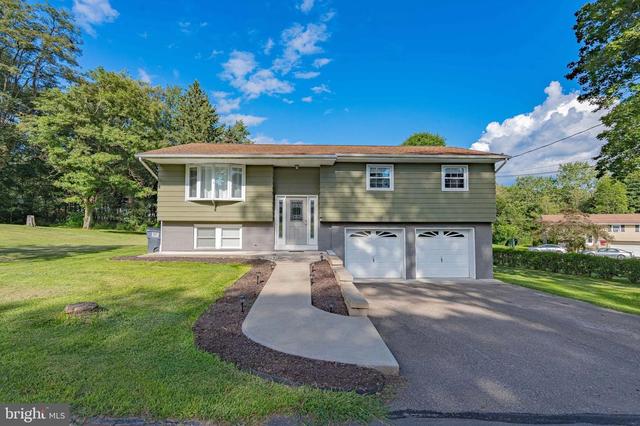 201 Smith, Freeland, PA 18224 | 42 Photos - Movoto