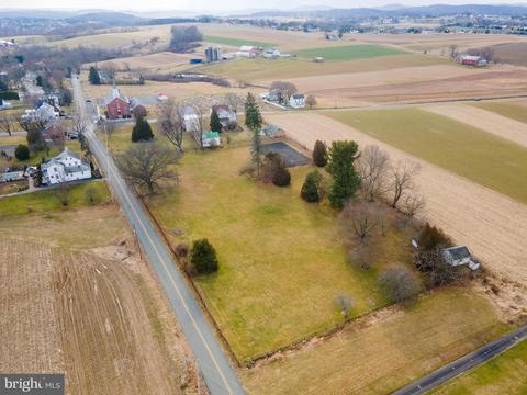 114 Henry Rd, Barto, PA 19504 | 36 Photos | MLS #PAMC2064406 - Movoto
