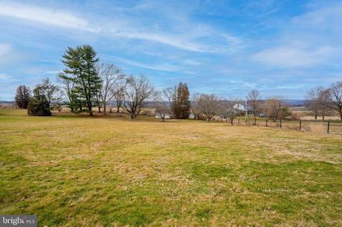 114 Henry Rd, Barto, PA 19504 | 36 Photos | MLS #PAMC2064406 - Movoto