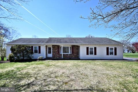 22 Elroy Rd, Souderton, PA 18964 | 63 Photos | MLS #PAMC2068056 - Movoto