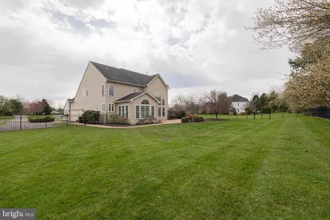 1113 Perry Ln, Collegeville, PA 19426 | 55 Photos - Movoto