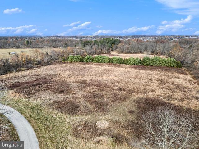 8 Whitpain Farm Blue Bell Homes For Sale & Whitpain Farm, Blue Bell ...