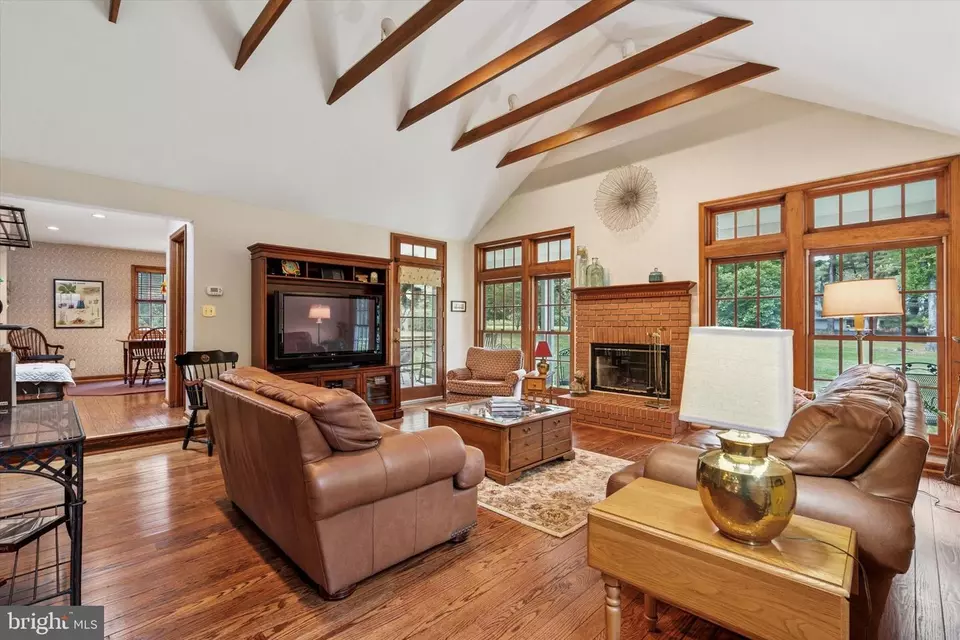 1790 Cathedral Rd, Huntingdon Valley, PA 19006 | MLS# PAMC2156362 | 45 ...