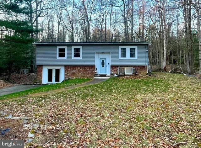 116 Spring Ter, Long Pond, PA 18334 | 1 photo - Movoto
