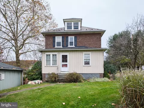 1554 Easton Rd, Hellertown, PA 18055 | 23 Photos - Movoto