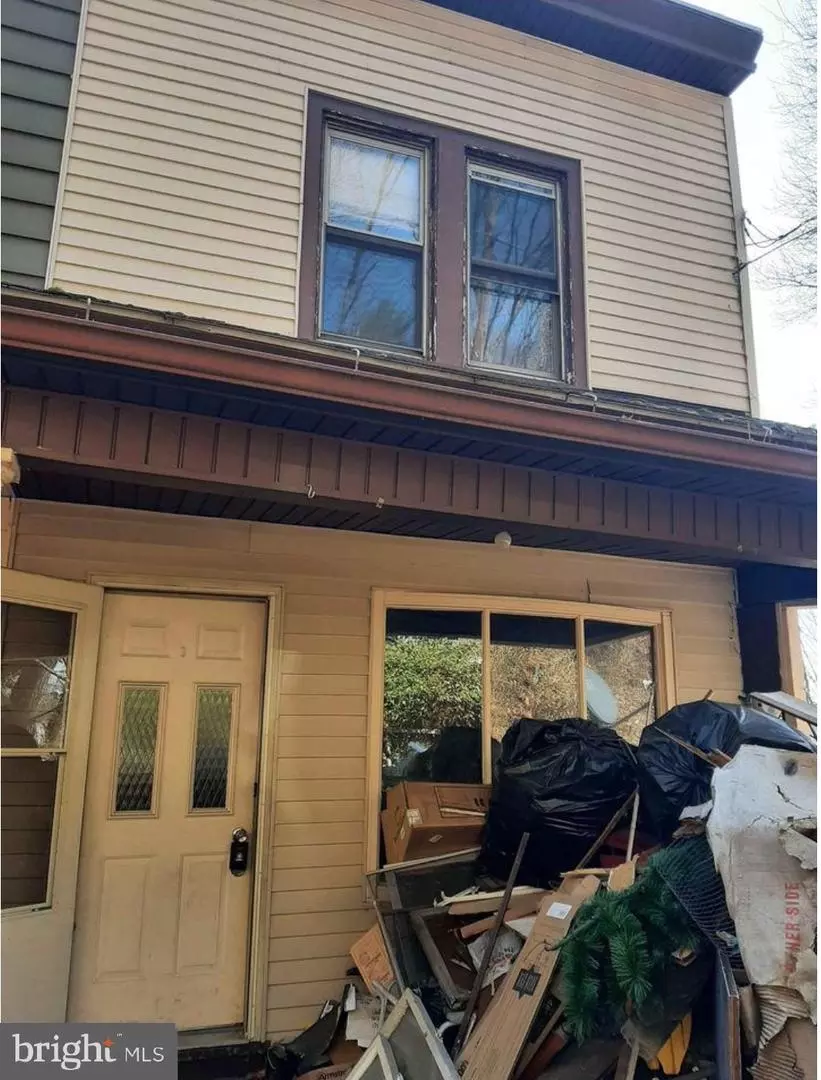 12 W Dewart St, Shamokin, PA 17872 | MLS# PANU2002704 | 1 photo - Movoto