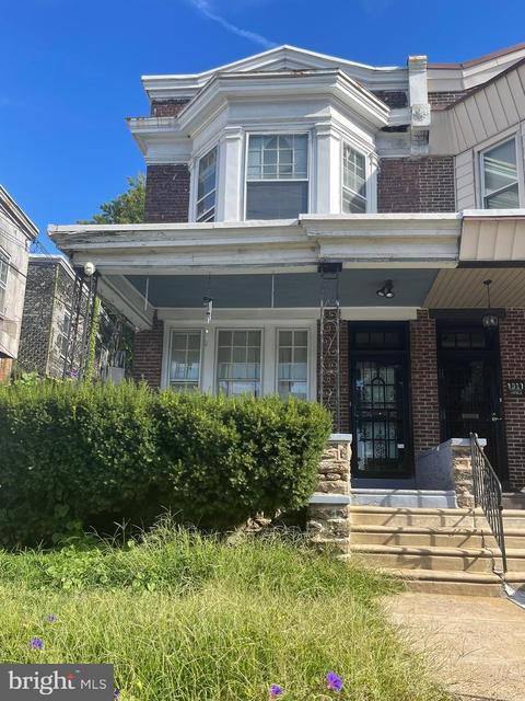 1319 W Wyoming Ave, Philadelphia, PA 19140 | 41 Photos | MLS # ...