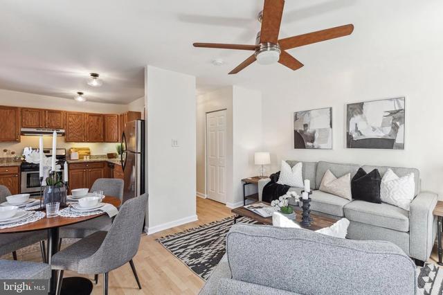 1,238 Naval Square, Philadelphia, PA Homes For Sale & Real Estate - Movoto