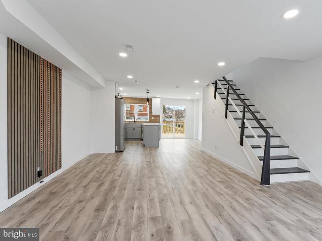 1173 E Sharpnack St, Philadelphia, PA 19150 | 26 Photos - Movoto