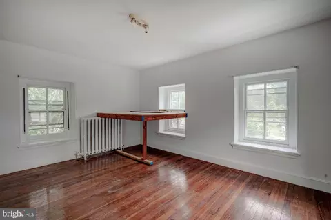 49 E Mermaid Ln, Philadelphia, PA 19118 - Movoto