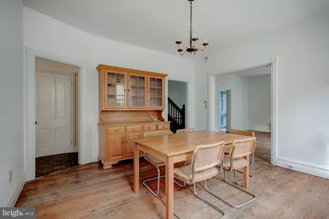 49 E Mermaid Ln, Philadelphia, PA 19118 - Movoto