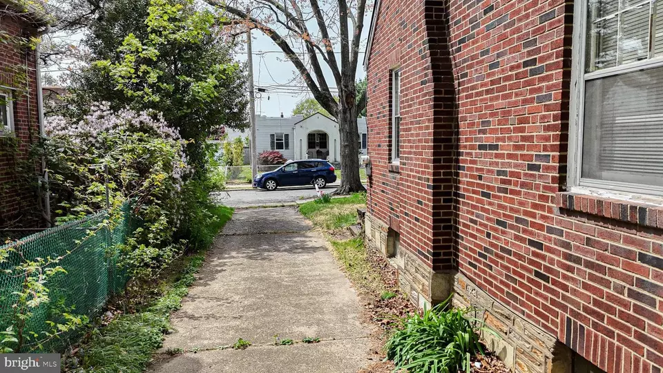1919 Ripley St, Philadelphia, PA 19111 | 8 Photos - Movoto
