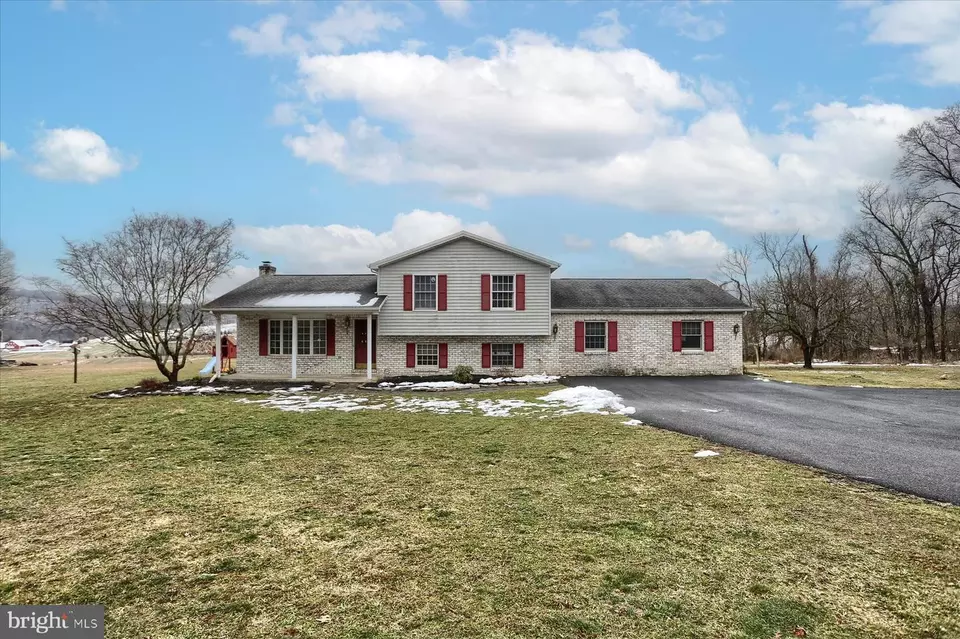 605 Paige Hill Rd, Landisburg, PA 17040 | 20 Photos - Movoto