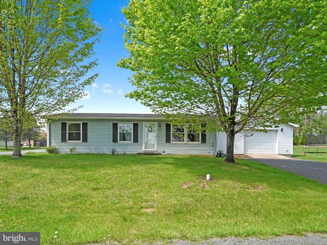 1119 Leroy Dr, Newport, PA 17074 | 31 Photos - Movoto