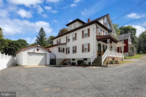 47 Main Street Joliett, Tremont, PA 17981 | 55 Photos | MLS # ...