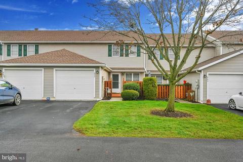 904 Stonegate Ct, York, PA 17408 | 25 Photos - Movoto