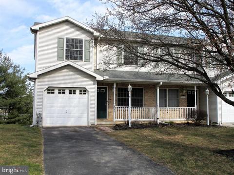 2983 Robin Rd, York, PA 17404 | 33 Photos - Movoto