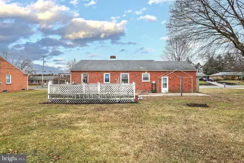 1645 Church Rd, York, PA 17408 | 35 Photos - Movoto