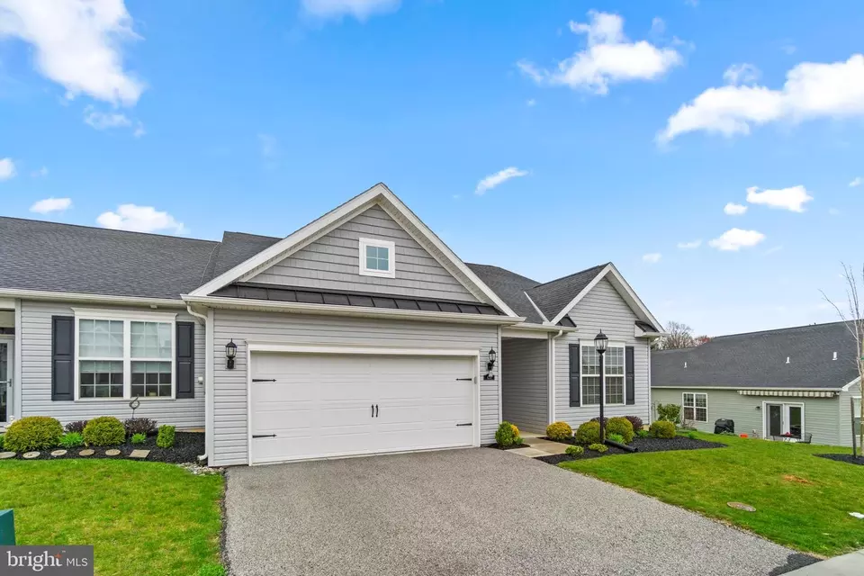 420 Hawthorn Ln #71, Hanover, PA 17331 | 26 Photos - Movoto