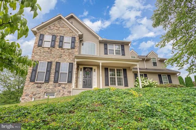 2 Ferndale Rd, Seven Valleys, PA 17360 | 42 Photos - Movoto