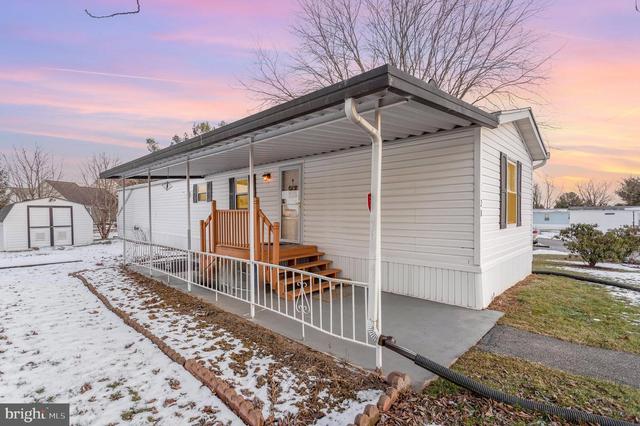 28 Willow Tree Ln, Dover, PA 17315 | 27 Photos - Movoto