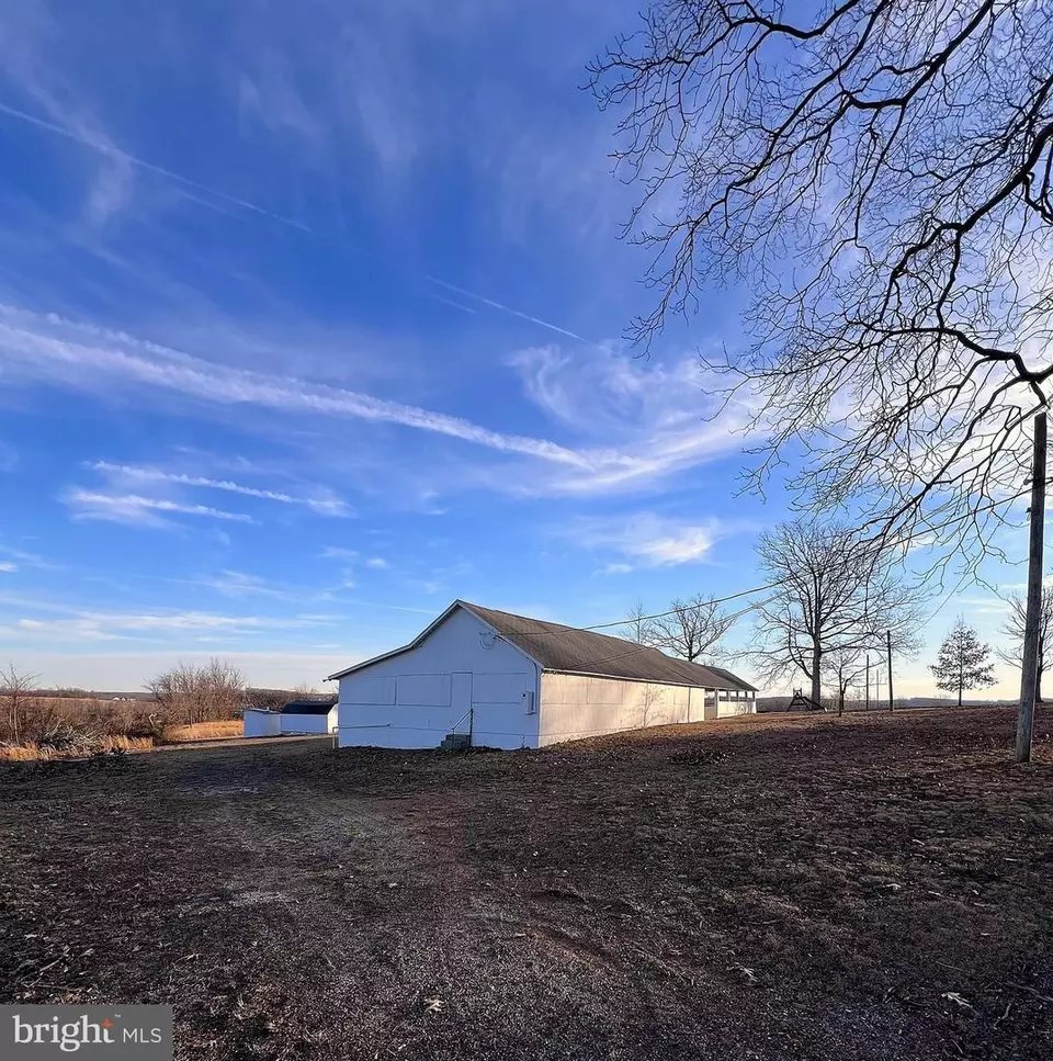 10290 Brogueville Rd, Brogue, PA 17309 | MLS# PAYK2077426 | 17 Photos ...