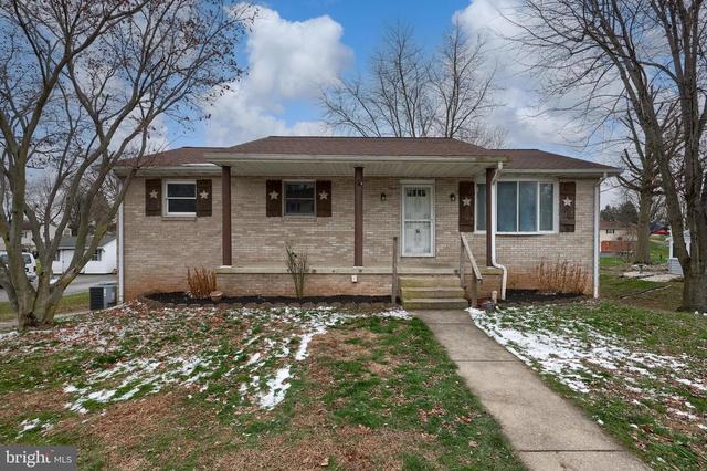 2624 Danielle Dr, Dover, PA 17315 | 38 Photos - Movoto