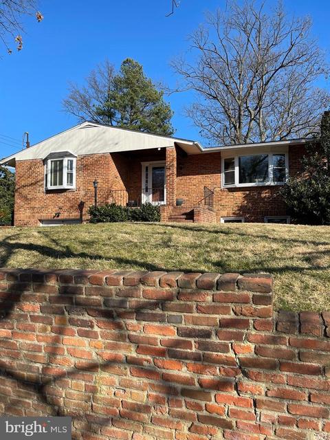 303 Yale Dr, Alexandria, VA 22314 | 1 photo - Movoto