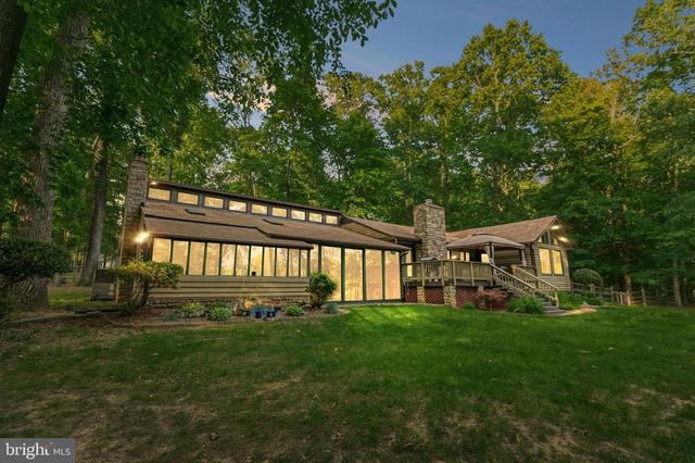 664 Lake Caroline Dr, Ruther Glen, VA 22546 | 63 Photos | MLS # ...