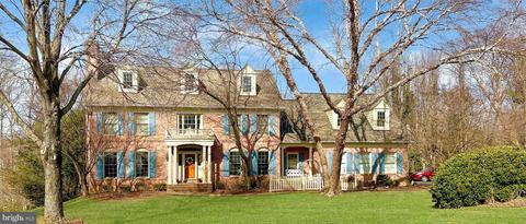 11600 Rolling Meadow Dr, Great Falls, VA 22066 | 1 photo | MLS # ...