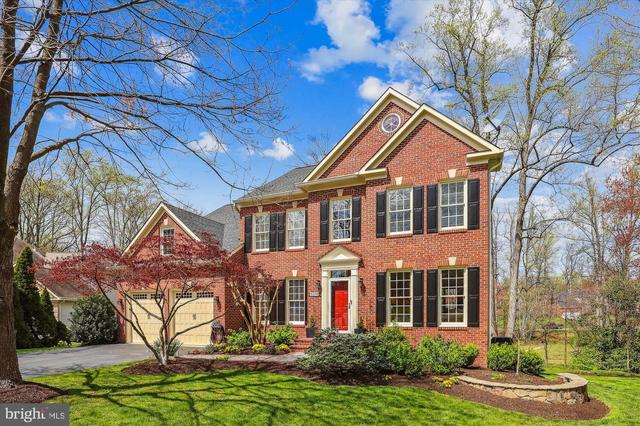 5378 Harrow Ln, Fairfax, VA 22030 | 43 Photos - Movoto
